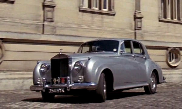 James Bond cars: the Roger Moore era | The James Bond Dossier